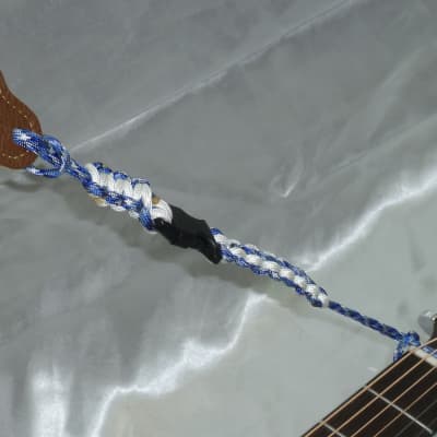 Fret Knot Strap Connector Strap Connector 2024 - Blue/White | Reverb