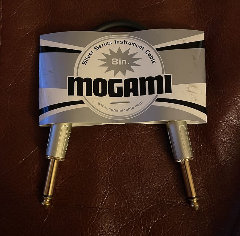 Mogami Silver 8 in. Instrument Cable 2022 | Reverb