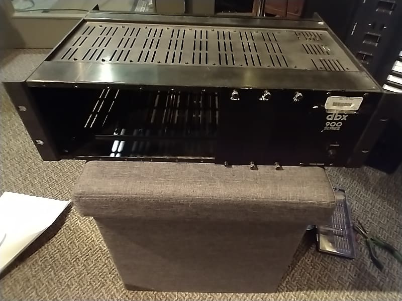 DBX 900A Frame 900 Series Rack | Reverb