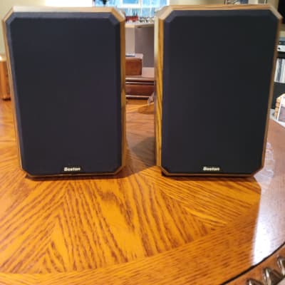 BOSTON ACOUSTICS HD5 80'S WOODGRAIN | Reverb