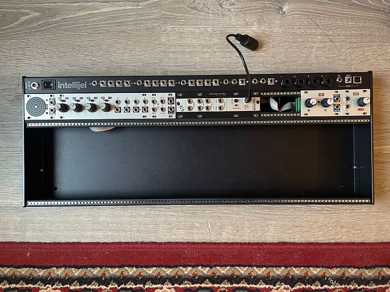 Intellijel 4U 104HP Palette Case w/ 1U Modules & Stand | Reverb