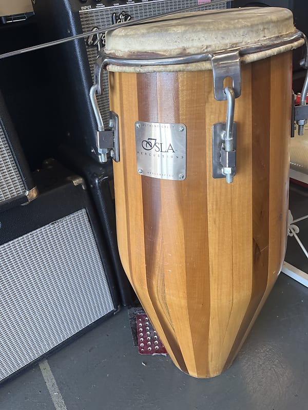 Isla Conga 10” | Reverb