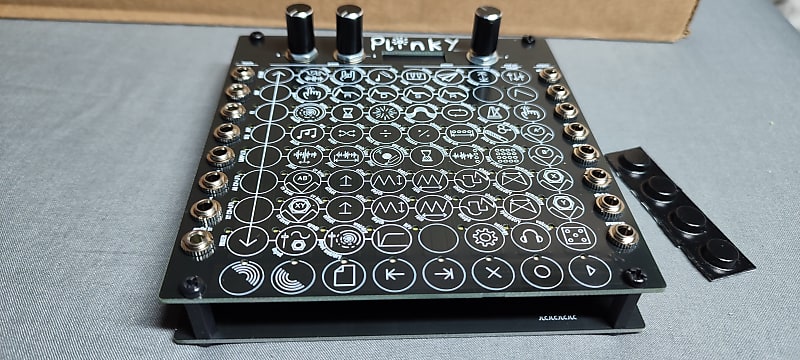 Plinky 8-Voice Polyphonic Touch Synthesiser - Open Source | Reverb UK