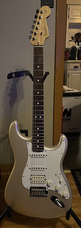 Fender American Standard Stratocaster 2008 - Inca Silver | Reverb