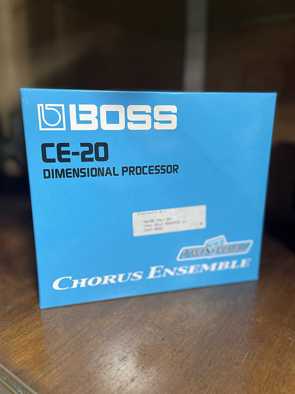 Boss CE20 | Reverb