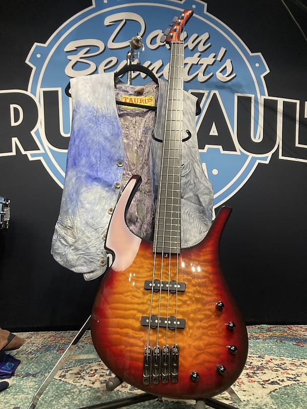 Tom Hamilton's Aerosmith, Parker - FB4 Fly Bass, Sunburst | Reverb