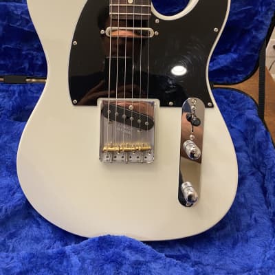 Fender custom Telecaster with Contoured Body 2021 Olympic | Reverb