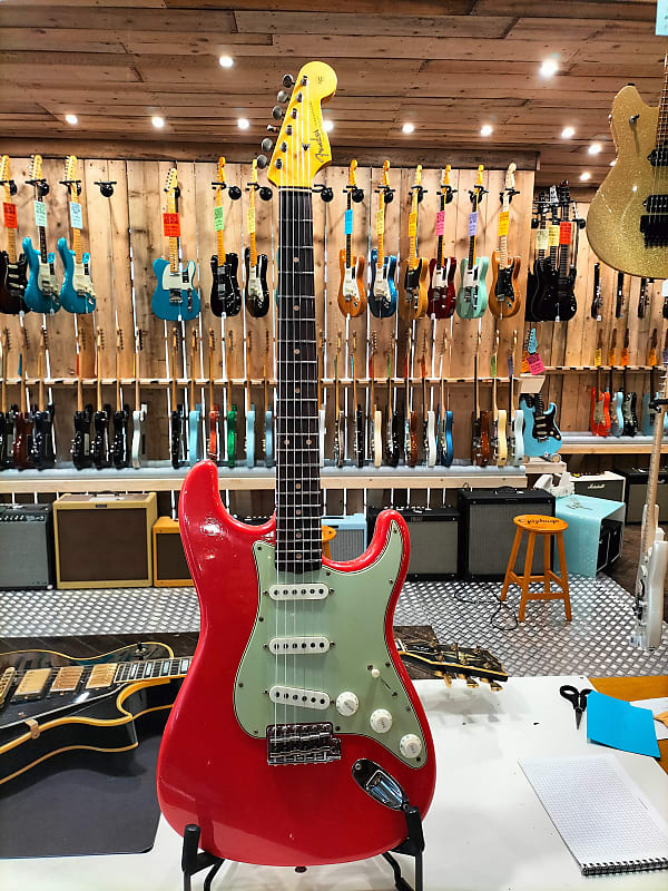 Fender Custom Limited '62/'63 Stratocaster Journeyman | Reverb Canada
