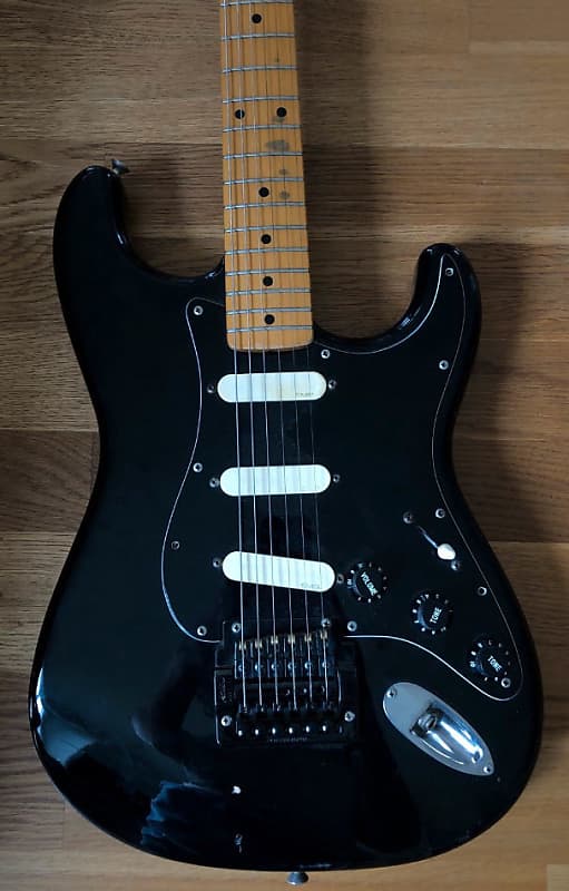 Squier JV Stratocaster Black Finish with Maple Fretboard, | Reverb UK