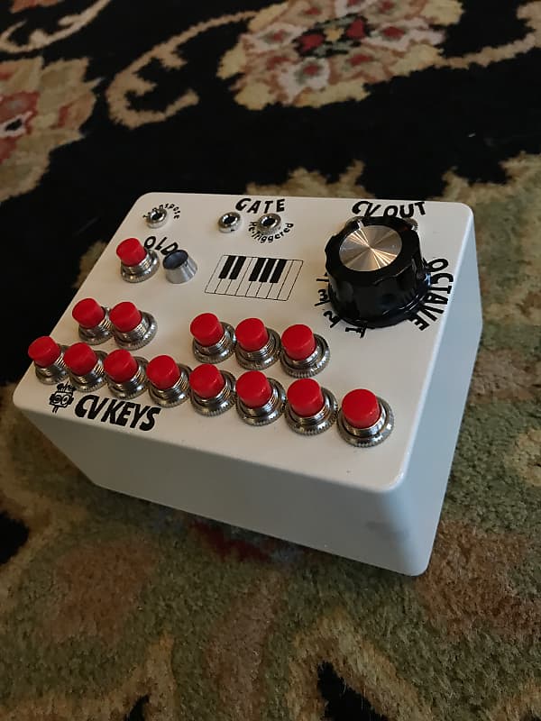 Hungry Robot CV Keys White | Reverb