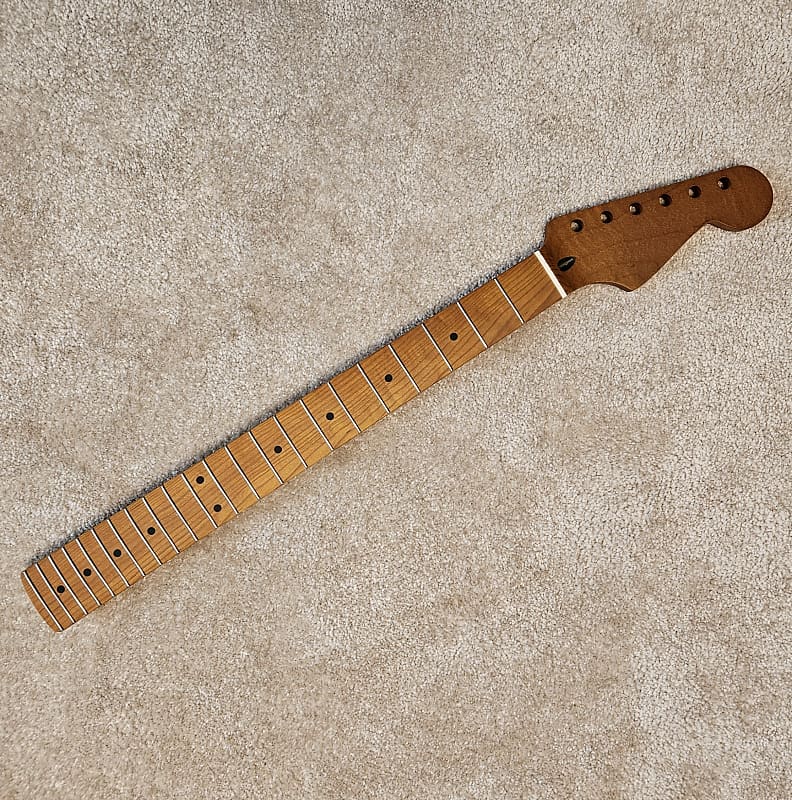 Strat roasted maple neck with maple fretboard - 22 frets | Reverb