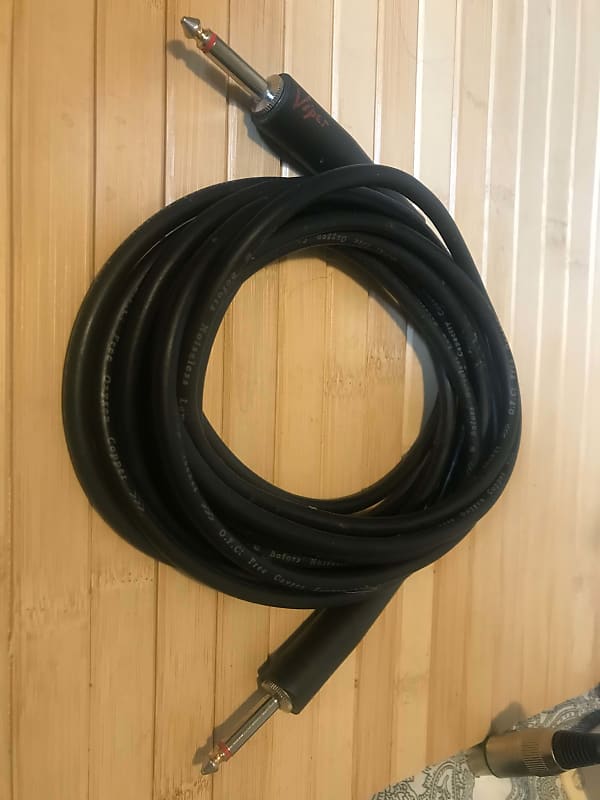 Bespeco VIPER 500 5 m Jack Mono to Jack Mono Instrument Cable | Reverb