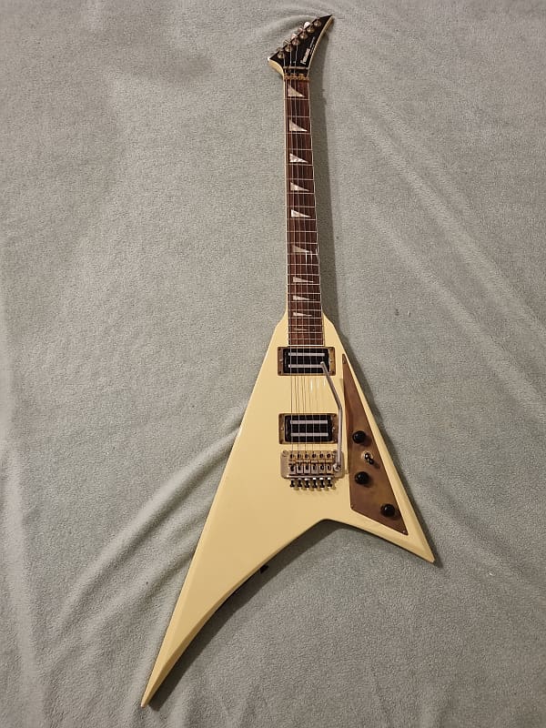 Fernandes RR flying V 1984/85 - Vintage white - rare | Reverb