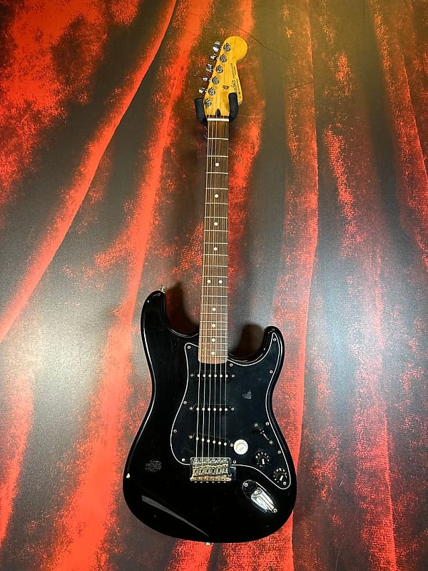 Fender FENDER MIM STRATOCASTER BLACK Electric Guitar (New | Reverb