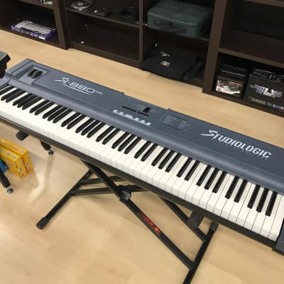 Studiologic SL-880 PRO | Reverb