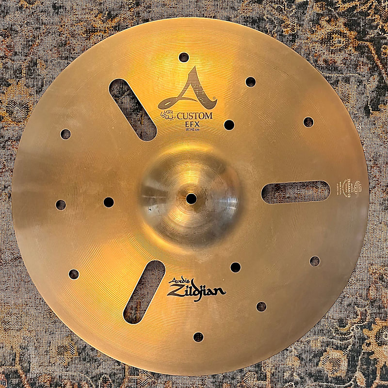 THIN COMPLEX Zildjian A CUSTOM 18" EFX CRASH 1246 g Why Pay | Reverb