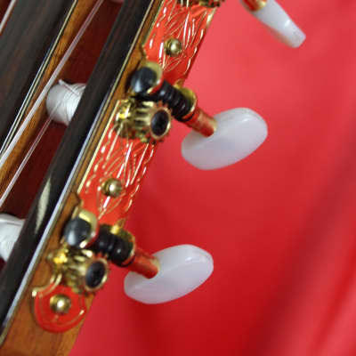 Jose Ramirez R2 Classical Guitar 1997 | Reverb