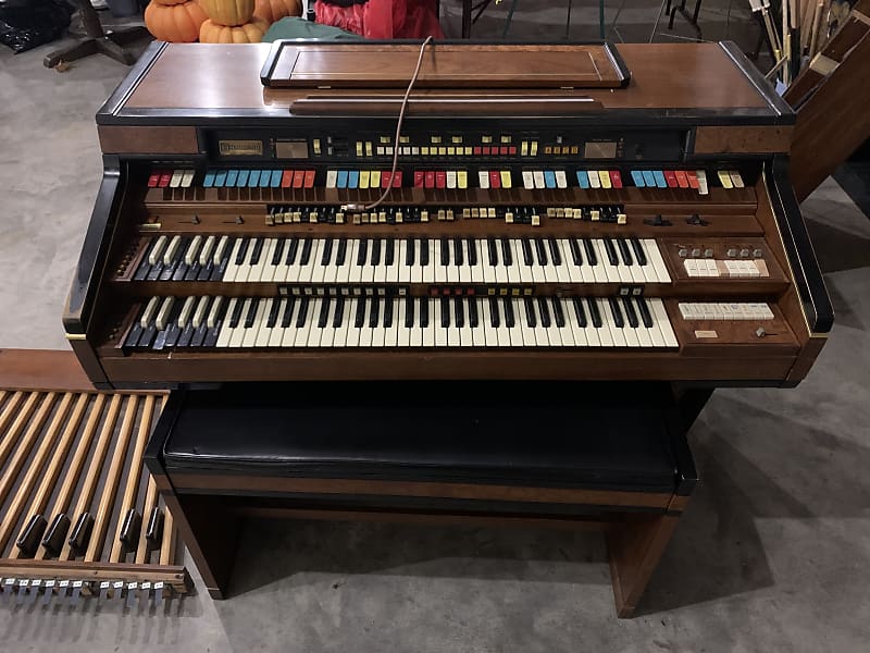 Hammond Elegante Organ | Reverb