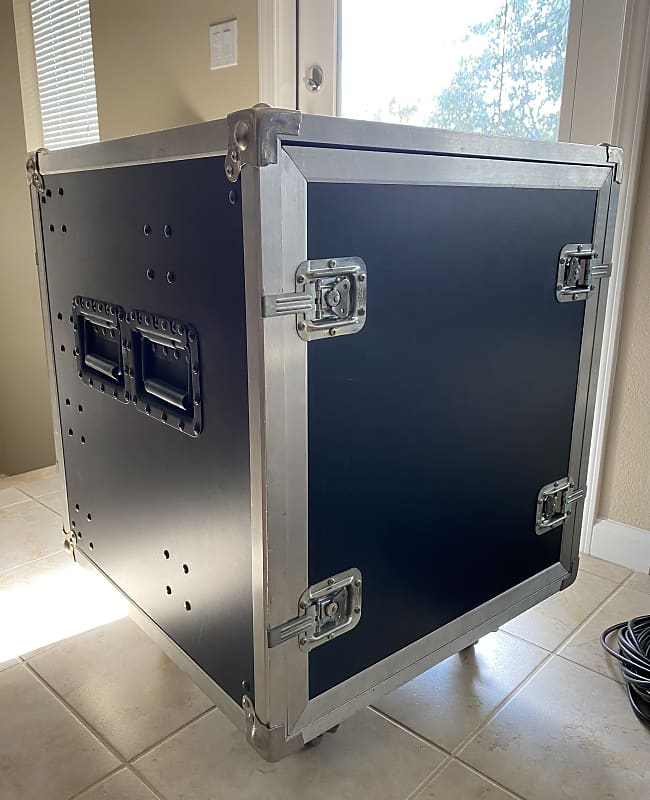 Mesa Boogie SUS-4 Super Shock Mount System 12-Space Rack Case | Reverb