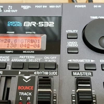 Boss BR-532 Digital Studio Compact 4-Track Recorder + 64MB | Reverb UK