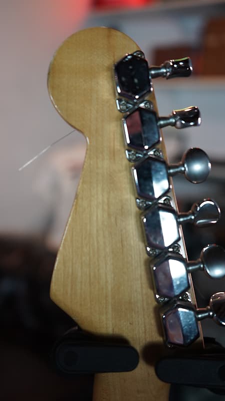 1985 Fender Squier Stratocaster, model ST/331 Fiesta Red | Reverb