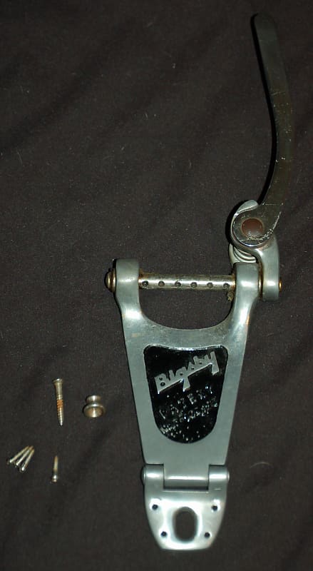 Bigsby B-6 Tremolo Tailpiece | Reverb