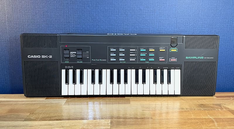 Casio SK-2 32 Keys Sampling Keyboard in Excellent Condition | Reverb