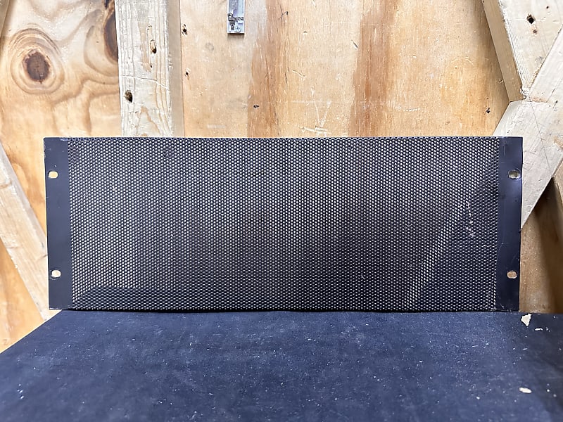 Middle Atlantic 4U Flanged Vent Rack Panel 4 Space | Reverb