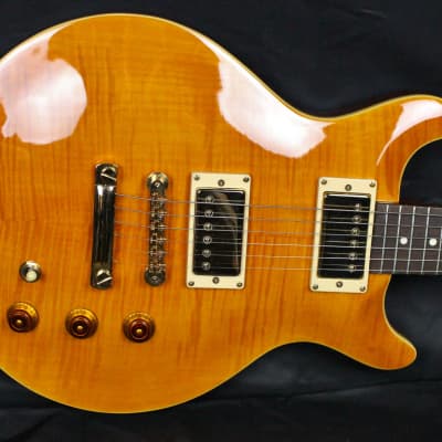 Hamer XT Series Double Cut Archtop Honeyburst Electric Guitar | Reverb