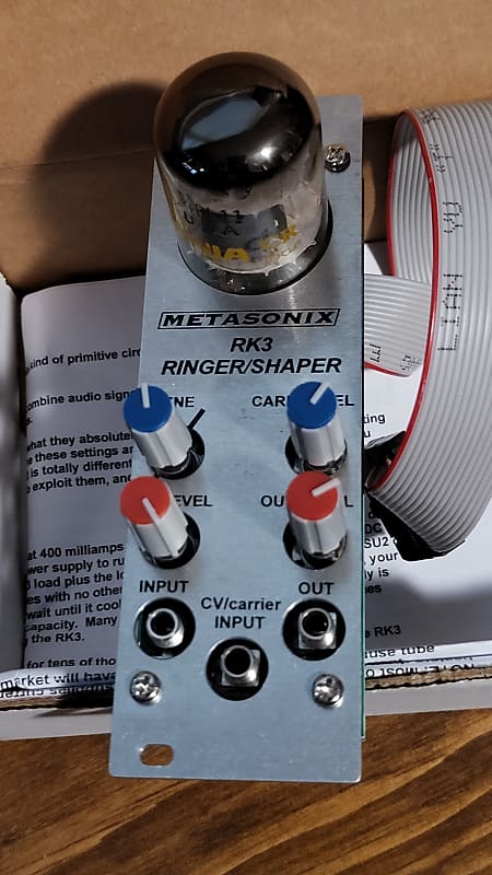 Metasonix RK3 tube waveshaper & ring modulator | Reverb