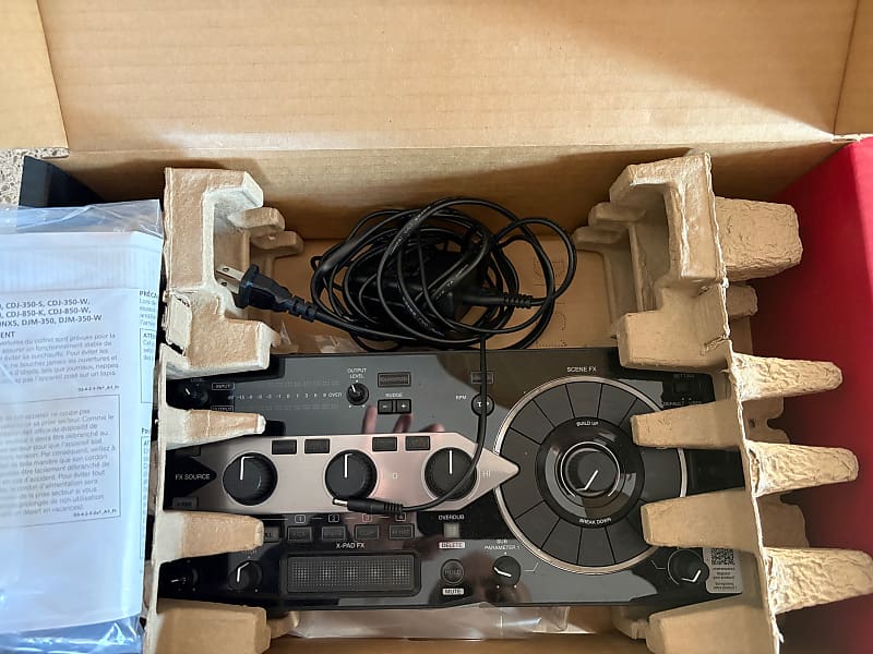 Pioneer DJ RMX 1000 DJ Effect Processor | Reverb