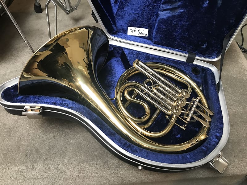 Besson BE-601 Gold | Reverb