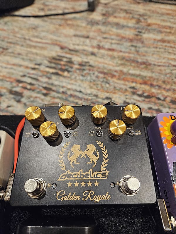 Decibelics Golden Royale 2023 - Black | Reverb