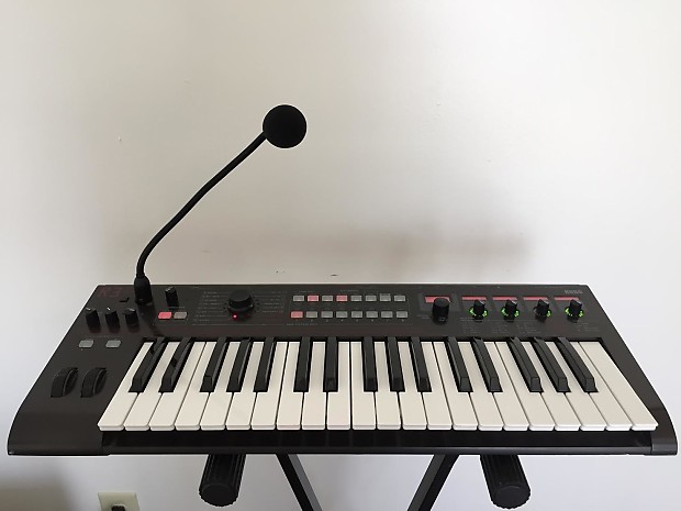 Korg R3 Synthesizer Vocoder (w/ Power Supply & Goose-Neck | Reverb