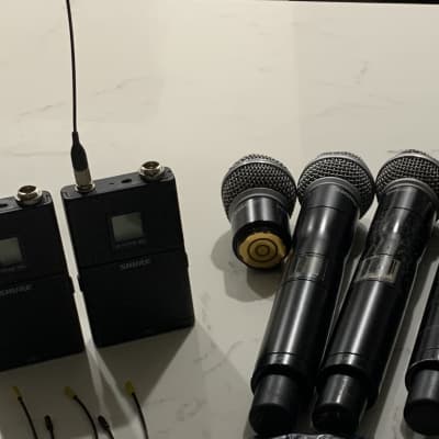 Shure UR2/Beta58 handheld transmitter | Reverb