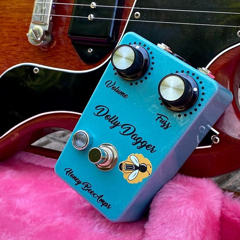 Honey Bee Ampps Dolly Dagger AC128 | Reverb UK