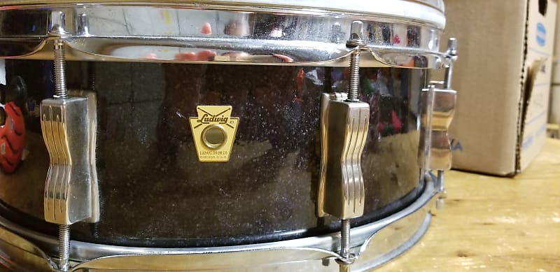 Ludwig Standard 1960s or 1970s - Black Sparkle | Reverb