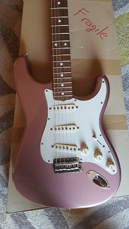 Fender Stratocaster Burgundy Mist Mim | Reverb