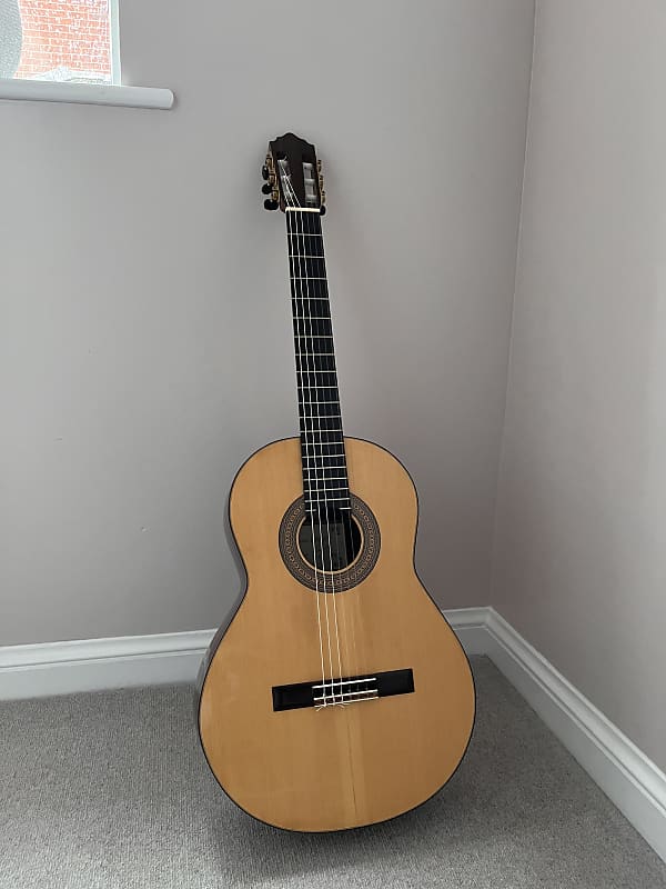 Alan J Booth Classical guitar 1993 Spruce | Reverb