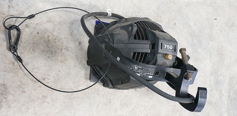 ETC Source Four Par 750 par light fixture with clamp and | Reverb