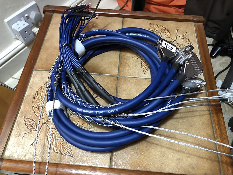 4 x Pro Signal 25 Pin D Sub Loom | Reverb UK