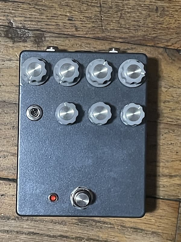 RCO Pedals DZ4 Preamp 2023 Dark pearl grey with light grey | Reverb