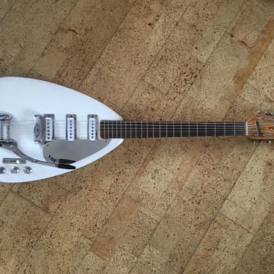 Vox 12 string Teardrop 1965 White | Reverb