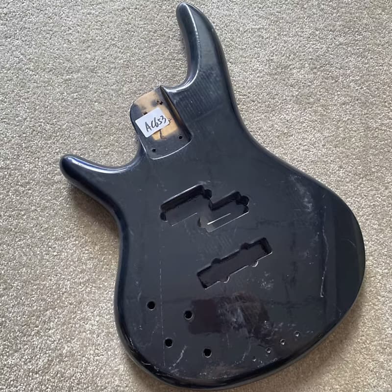 Black Lefty 4 String Bass Basswood Body | Reverb