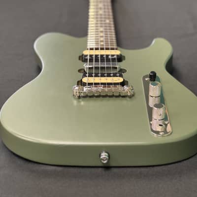 Godin Radium-X Natural "B-Stock" Carved Swamp Ash Top | Reverb