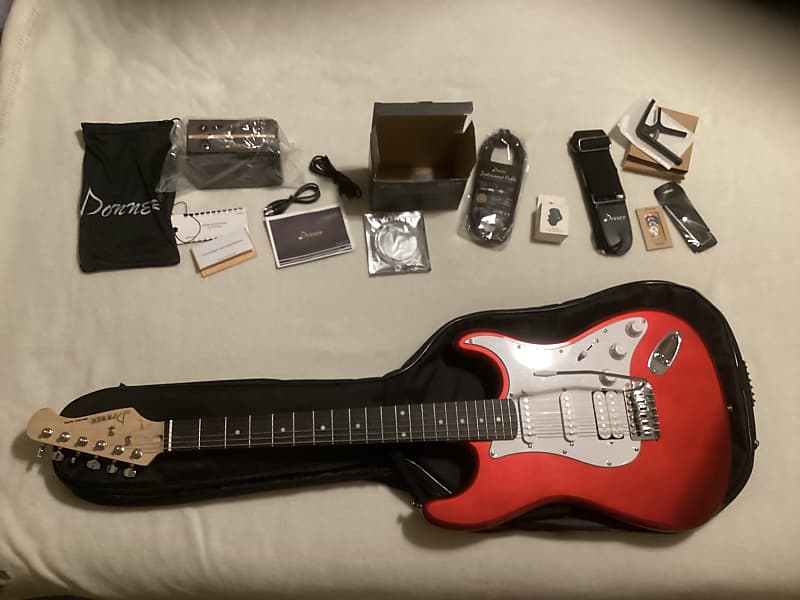 Donner Strat 2021 Candy Apple Red | Reverb