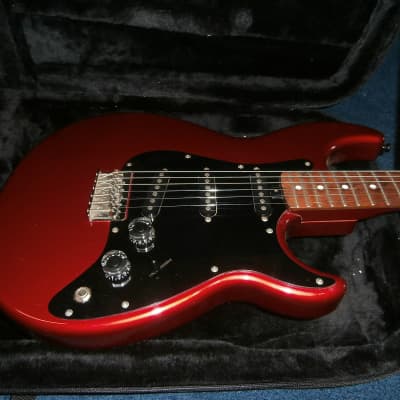 Vintage 1980's Yamaha SE200 Electric Guitar w/ Case! Rare Red | Reverb