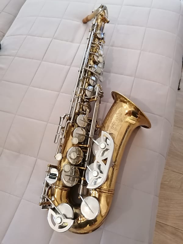 Rampone and Cazzani Deluxe honey dark lacquer , vintage alto | Reverb