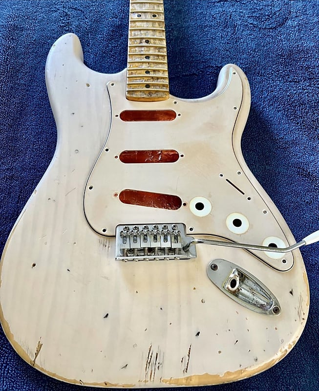 Fender strat - Relic | Reverb