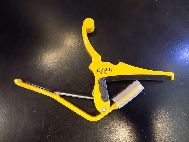 Kyser Fender KGEFBBA Electric Guitar Capo in Butterscotch | Reverb